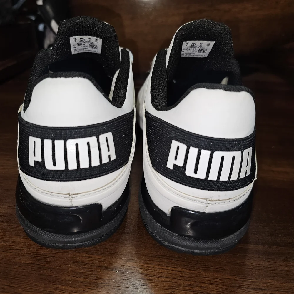 Puma | Shoes | Puma Mens White Athletic Shoes With Black Details | Poshmark
